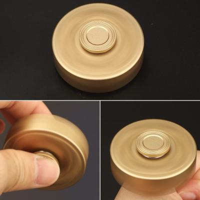 中国 アルミ 銅 の フィジット スピン ン 玩具 を 使っ て 圧力を 軽減 する 利点 を 体験 する 販売のため