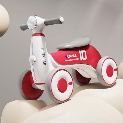 Cina Car Style Scooter Walker Sliding Balanced Car Customized Kids Gift per ragazzi e ragazze in vendita