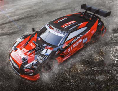 Cina Speed Racing 2.4G Racing Car Modello Bambini Toy Boy GTR con corpo di plastica e cavo USB in vendita
