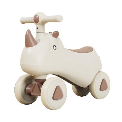 Cina Scooter per bambini in metallo da 12 pollici auto scorrevole antiroto per bambini di 1-3 anni in vendita