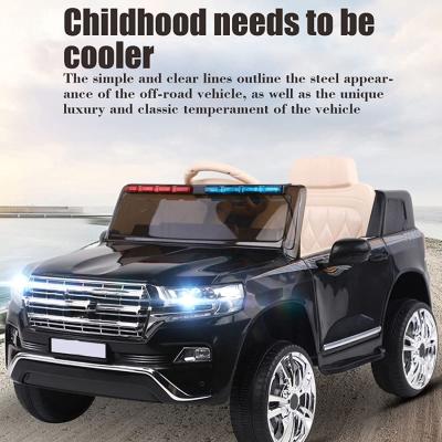 Cina Automobile elettrica per bambini a quattro ruote a controllo remoto giocattolo per ragazzi e ragazze di 1-4 anni in vendita