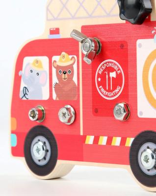 Cina Pre-scuola Carro in legno Busy Board Gear Sbloccaggio Progetto Pompiere camion Asilo Giocattolo puzzle in vendita
