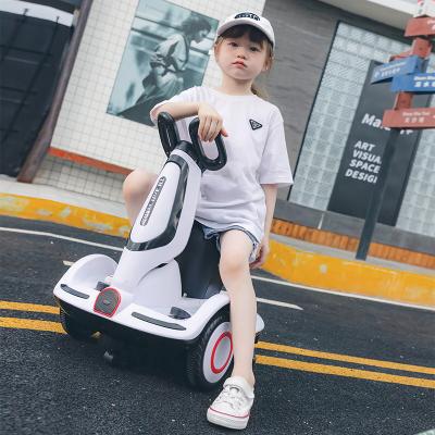 Cina 6V batteria auto elettrica per bambini da 3 a 8 anni Ragazzi sedere e guidare giocattolo moto in vendita