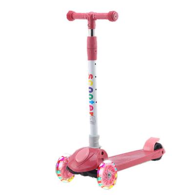 Китай Металлический трицикл стиль Kick Scooter для детей в возрасте 3-12 Регулируемые колеса высоты продается