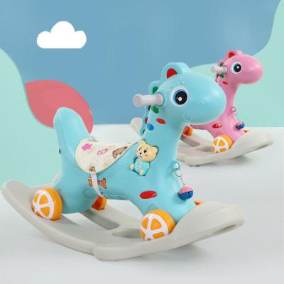 Cina Attività all' aperto In casa Gioca Asilo Bambino Regalo di compleanno Cavallo a dondolo in PVC per bambini piccoli in vendita