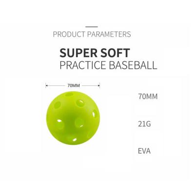 China 72mm 26 buracos EVA pickleball bolas Construção forte e vôo ideal para brincar ao ar livre à venda