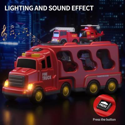 Cina Scala 1 18 Friction Toy Carrier Truck for Kids Fire Toys Ragazzi Ragazze Veicolo da trasporto in vendita