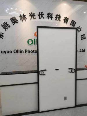 中国 黒いフレームの家のモノラルPerc 9bb PVの光起電太陽電池パネル490W 495W 500W 販売のため