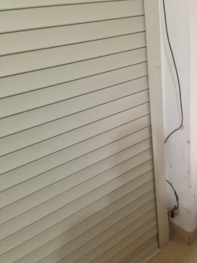 Double Layer Extruded Aluminum Rolling Shutter operational demonstration