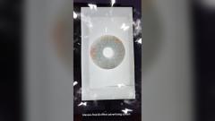 Glasses-free 3D effect advertising screen, physical depth parallax 3D display device