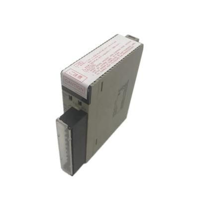 China Omron CS1w-Da08c PLC Analog Output Module Unit for sale