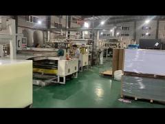 Folha acrílica extrudida clara 1,20 g/Cm3 Densidade A Grau Planura Amostra livre