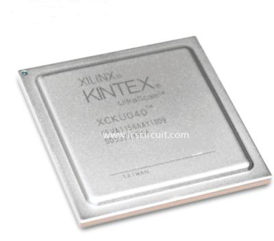 中国 元のプログラム可能なICの破片/XCS30-4TQG144Cスパルタ式XL FPGA家族RoHS 販売のため