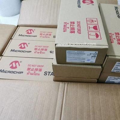 China bocado 2K da unidade I2C S87C751 80C51 8 do microcontrolador de 12MHz MCU/64 OTP/ROM à venda