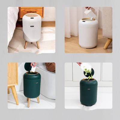 Cina 3GL Automatic Trash Can Motion Sensor Kitchen Garbage Can Plastic Electric Smart Garbage Bin in vendita