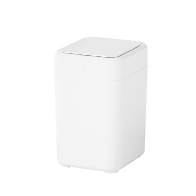 China Wholesale Living Room Bathroom Kitchen Smart Trash Can Sensing Home Automatic Packing Bag Change à venda