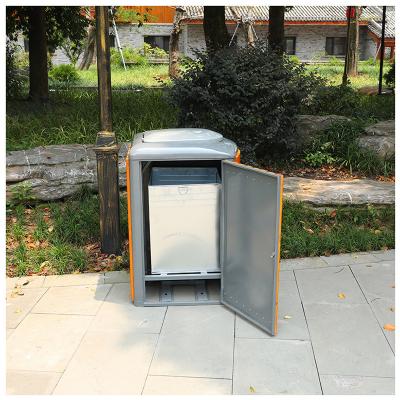 Cina 100l Double Outdoor Steel Sorting Garbage Bin with with Ash Tray Heavy Duty Trash Can in vendita