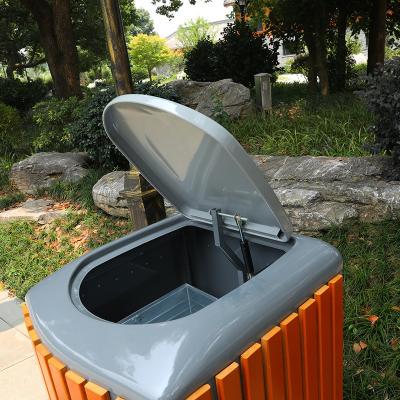 Cina 100l Double Outdoor Steel Sorting Garbage Bin with with Ash Tray Heavy Duty Trash Can in vendita