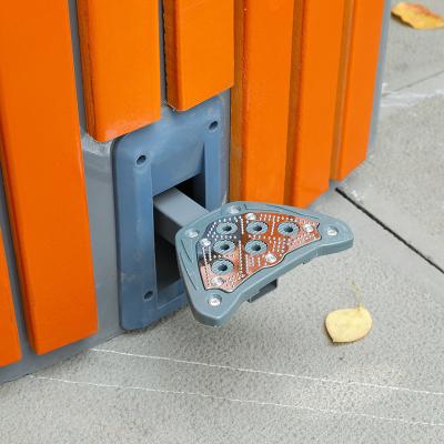 Cina 100l Double Outdoor Steel Sorting Garbage Bin with with Ash Tray Heavy Duty Trash Can in vendita