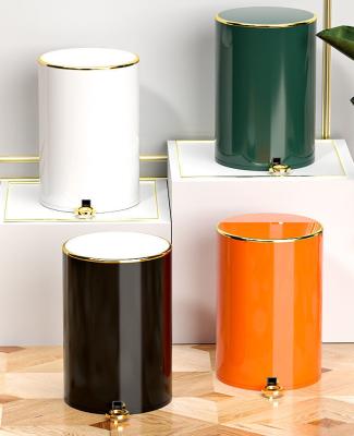 China Durable Foot Pedal Garbage Bins Round Kitchen Trash Dustbins en venta