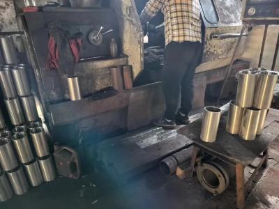 Cina Trattamento termico estinzione cilindro rivestimento manica in acciaio inossidabile per Toyato 2tr in vendita