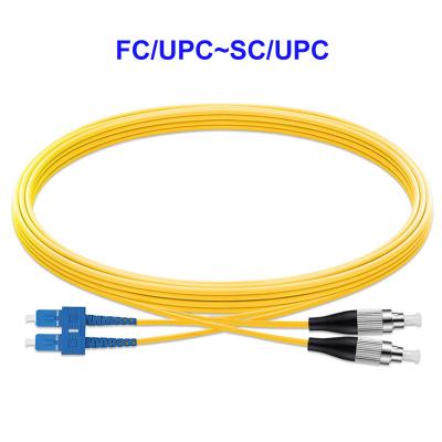Cina Il centro di singolo modo 2 del cavo a fibre ottiche della treccia dello Sc UPC di FC UPC per il sistema di CATV in vendita