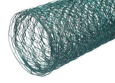China cerca sextavada do jardim do fio do verde do rolo do diâmetro 50m da cerca de fio 0.8mm de 3/4 de polegada à venda