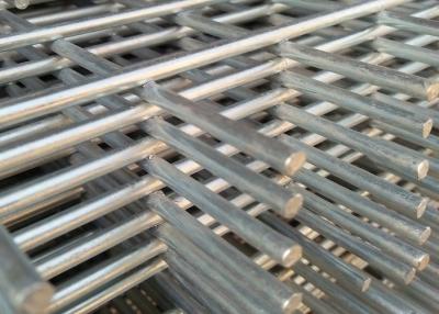 China A alvenaria galvanizou a solda de aço Mesh Fence Panels 2 diâmetro do quadrado 3.0mm da polegada à venda