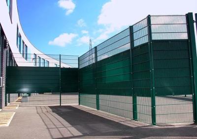 Cina Cavo ricoperto PVC saldato Mesh Panels 50 x 200mm 868 Mesh Fencing in vendita