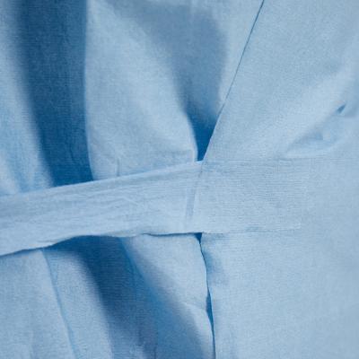 China AAMI Level 3 Disposable Medical Surgical Gown EN13795 for sale