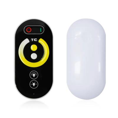 China Kleurtemperatuur LED CCT-controller 12V 3-kanaal lichtverdunner Rf Dubbelkleurig Te koop