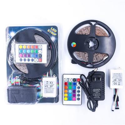 China 5Meter 150 leds TV achterlicht led strip DC5V afstandsbediening 24 sleutels SMD5050 RGB Strip Tira USB-poort Strip Flexibel led Te koop