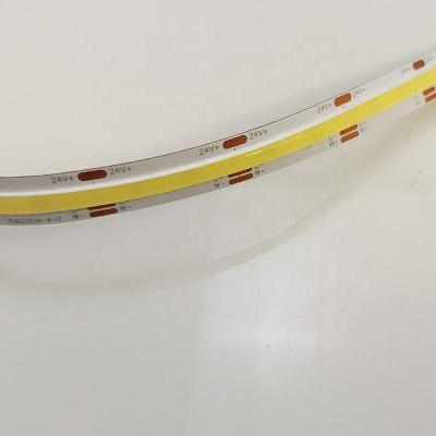 中国 柔軟なCOB CCT 暗調可能なLEDストライプ 2700K-6500K 5M 10W/m 8mm PCB 販売のため