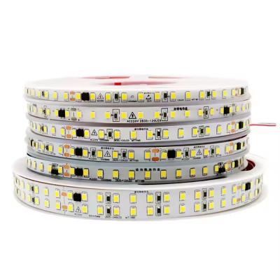 中国 120LED/m 室内用 柔軟なLEDストライプ ドライバー不要 CRI80 2835 SMD 8mm PCB 長さ 5M/10M 販売のため