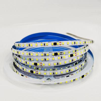 中国 120LED/m 室内用 柔軟なLEDストライプ ドライバー不要 CRI80 2835 SMD 8mm PCB 長さ 5M/10M 販売のため
