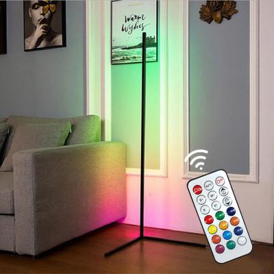 China Moderne dekorative Beleuchtung für den Innenbereich LED-Bodenlampe RGB IC Smart Corner Atmosphäre Licht zu verkaufen