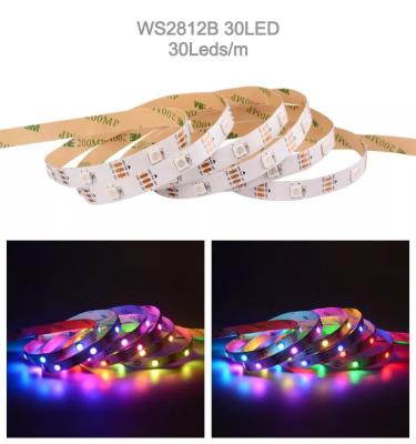 Cina Acque resistenti 12V ws2812 ws2811 Led Strip 60leds per Magic Color RGB Decorazione CRI Ra 80 in vendita