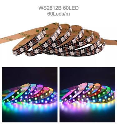 Cina Acque resistenti 12V ws2812 ws2811 Led Strip 60leds per Magic Color RGB Decorazione CRI Ra 80 in vendita