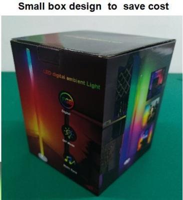 Cina Home Hotel Lighting Lampada da terra decorativa con cambio colore RGB e ombra di vetro metallico in vendita