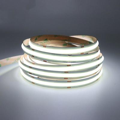 China 320 led per meter COB LED strip met 3 High CRI Ra 90 Support Dimmer 24V/12V Te koop