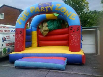 China Inflatable Bouncer / INFLATABLE jump / inflatable rainbow bouncer for sale