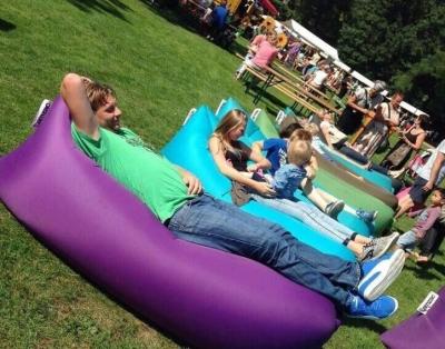 China Inflatable Lamzac Hangout, Hot Outdoor Waterproof Nylon Lamzac Hangout Sleeping Bag for sale