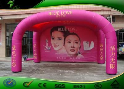 Chine voûtes gonflables promotionnelles rouges de grand Oxford tissu de 10m pour le salon commercial à vendre