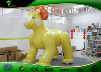 中国 10ft 紫外線印刷を用いる高い Gaint の膨脹可能なマンガのキャラクタの黄色いライオン 販売のため