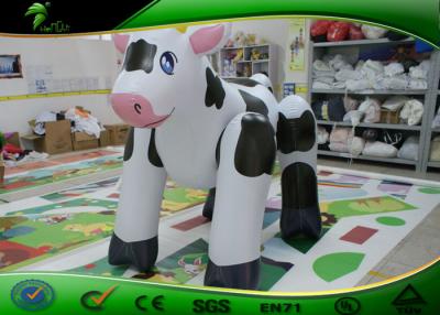 Cina Personaggi dei cartoni animati gonfiabili dei bambini, mucca da latte gonfiabile dell'animale del cortile in vendita