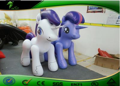 Cina Personaggi dei cartoni animati gonfiabili, giocattolo gonfiabile gonfiabile bianco del cavallo del PVC/cavallo animale gonfiabile per i bambini in vendita
