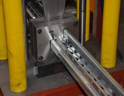 China Shelf upright forming machine for sale