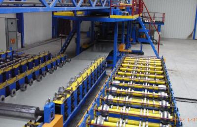 China PU sandwich wall and roof forming machine for sale