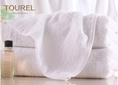 China 100% de Handhanddoeken van de katoenen Terry Hotel Hand Towels Embroided Witte Kleurenluxe Te koop