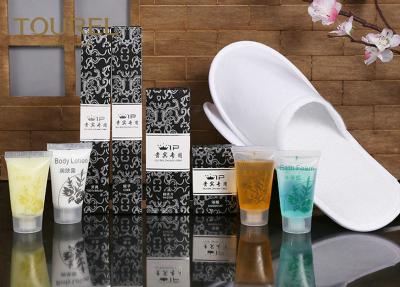 China Custom Logo Printing Luxury Hotel Room Amenities With Plant Essential for sale